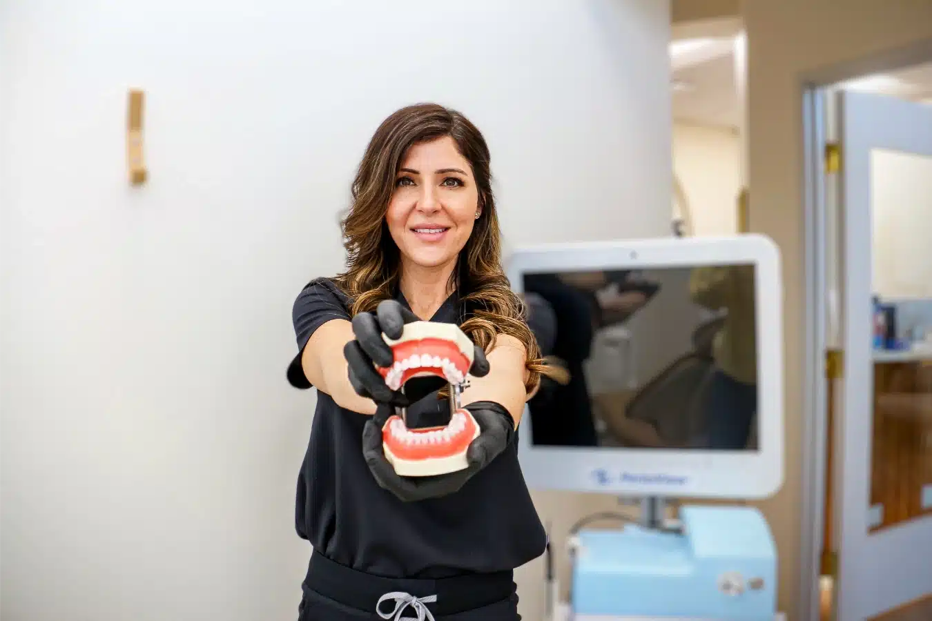 Gum Disease Specialists In Dallas-Fort Worth | New Wave Perio